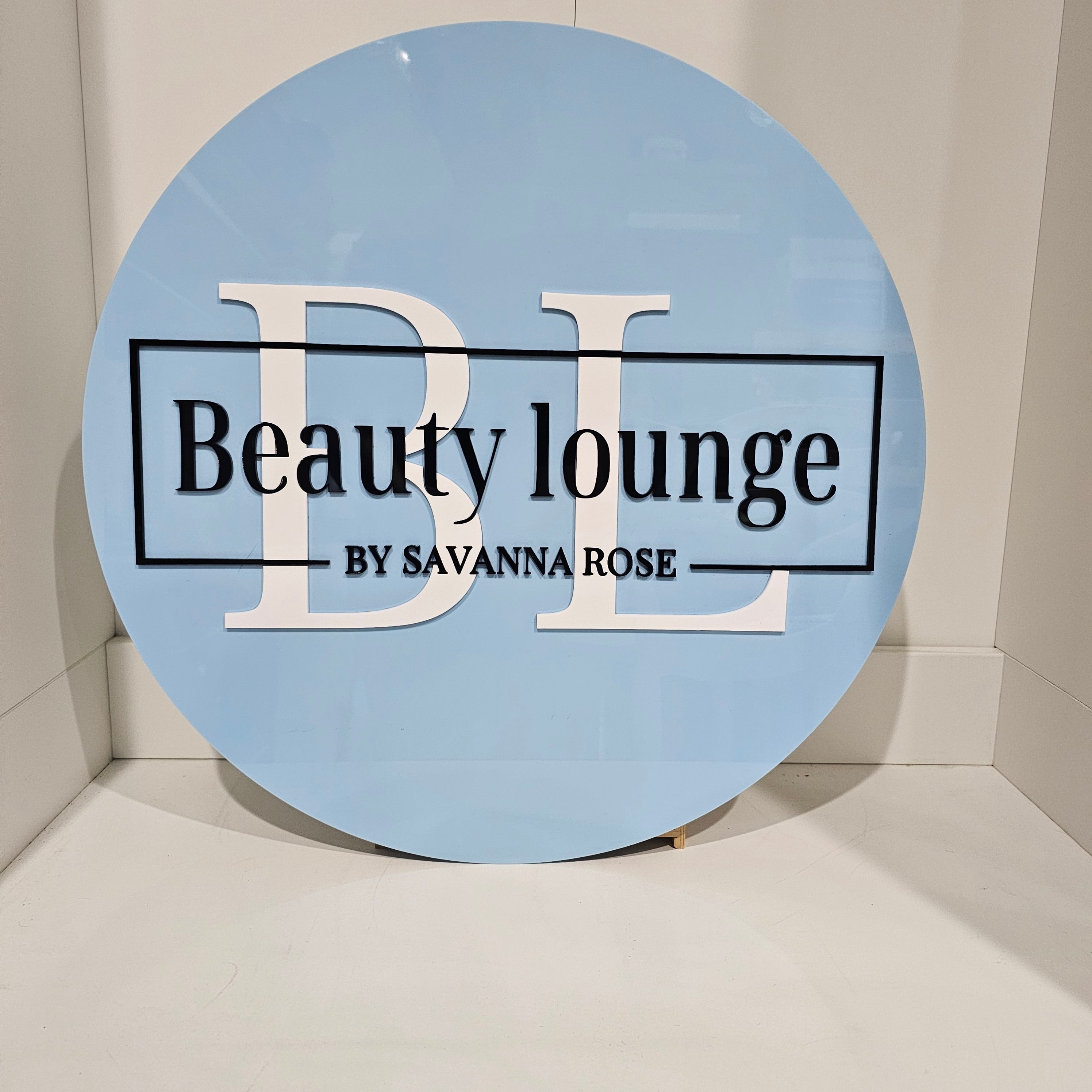 Business – Custom Chic Boutique